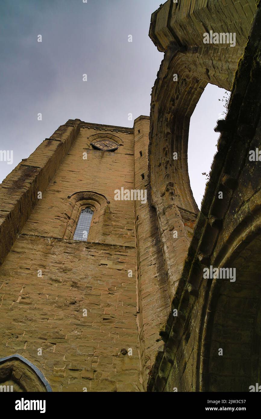 Dunkeld Cathedral, Dunkeld Scotland Stock Photo - Alamy