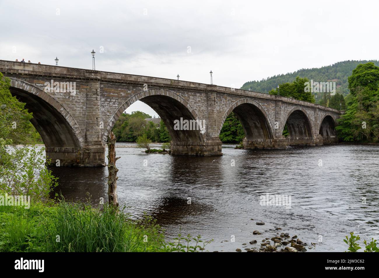 Dunkeld bridge hi-res stock photography and images - Alamy