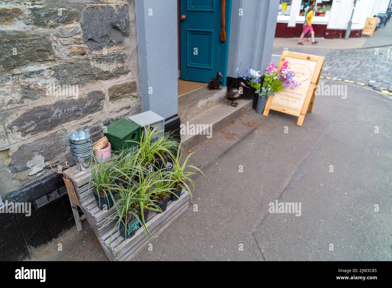 Dunkeld scotland scottish village hi-res stock photography and images ...