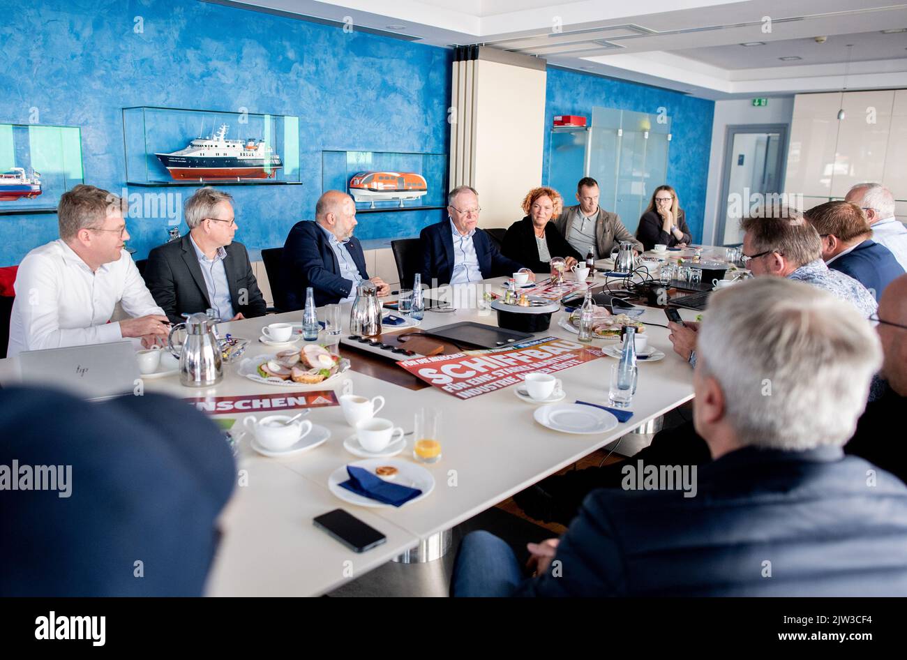 Bern, Germany. 03rd Sep, 2022. Stephan Weil (M, SPD), Minister ...
