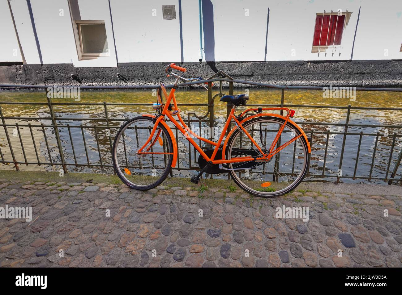Orange railing hi-res stock photography and images - Alamy