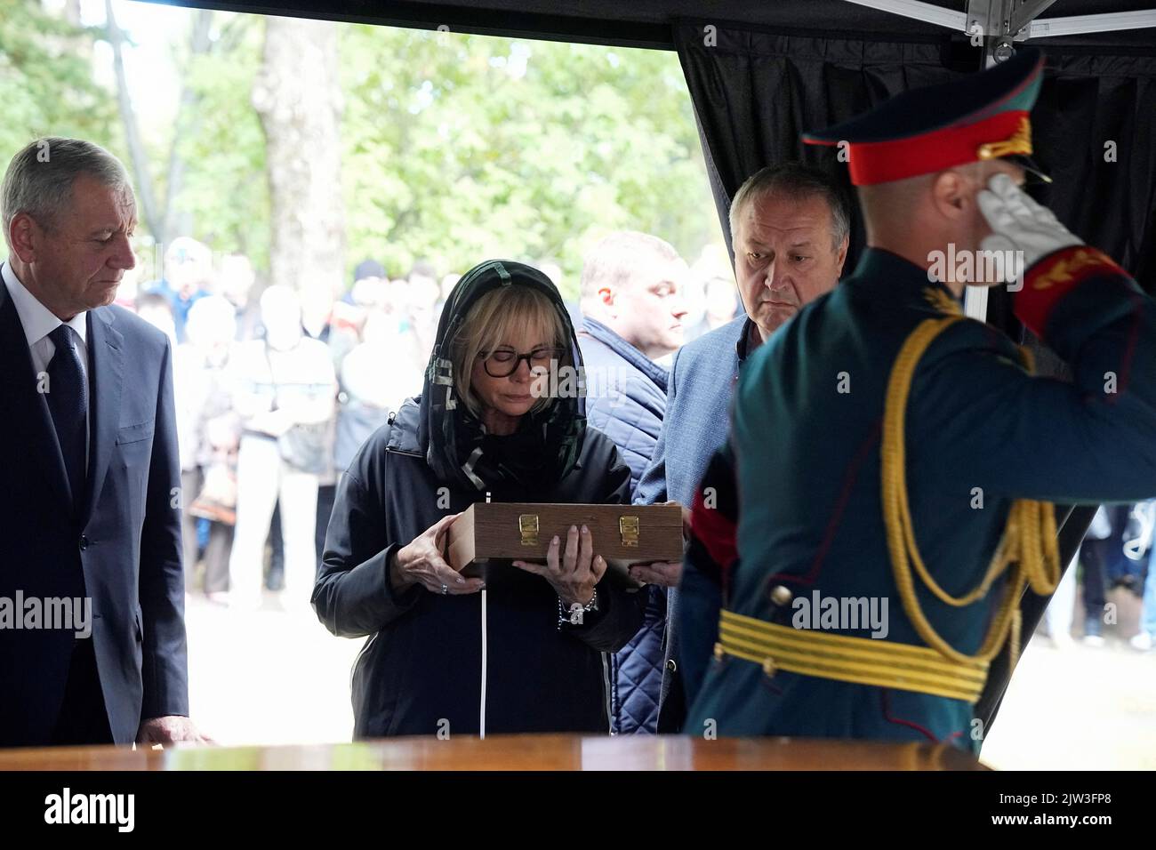 Mikhail gorbachev soviet flag hi-res stock photography and images - Alamy