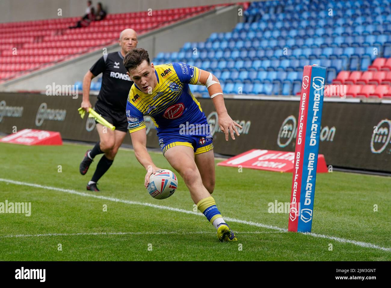 Salford rugby league try 2022 hi-res stock photography and images - Alamy