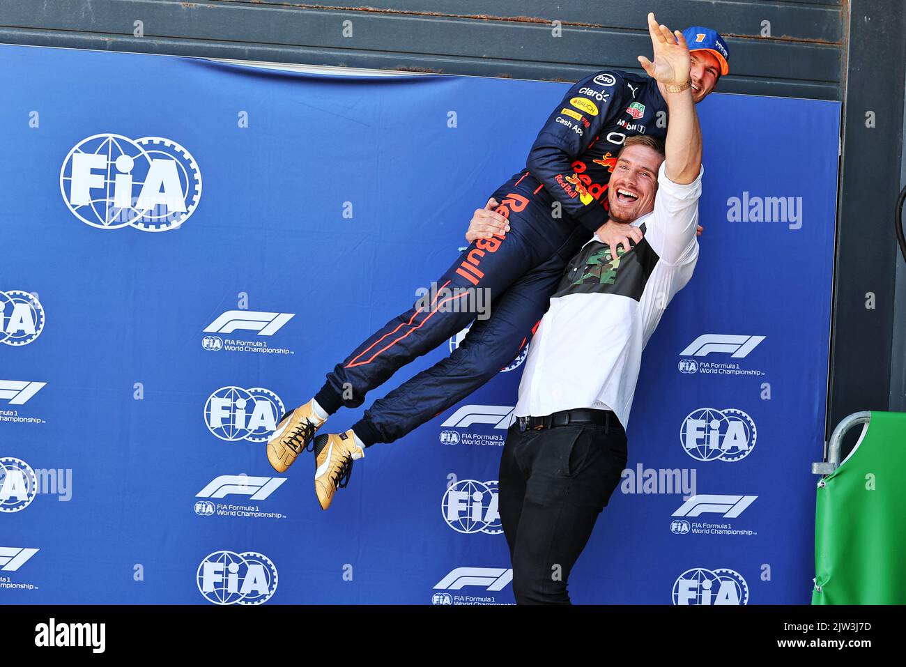 (L to R): Max Verstappen (NLD) Red Bull Racing celebrates his pole ...