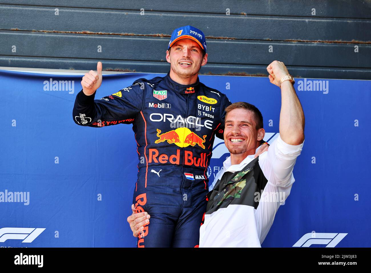 (L to R): Max Verstappen (NLD) Red Bull Racing celebrates his pole ...