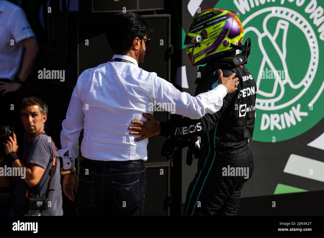 HAMILTON Lewis (gbr), Mercedes AMG F1 Team W13, BEN SULAYEM Mohammed (uae), President of the FIA ...