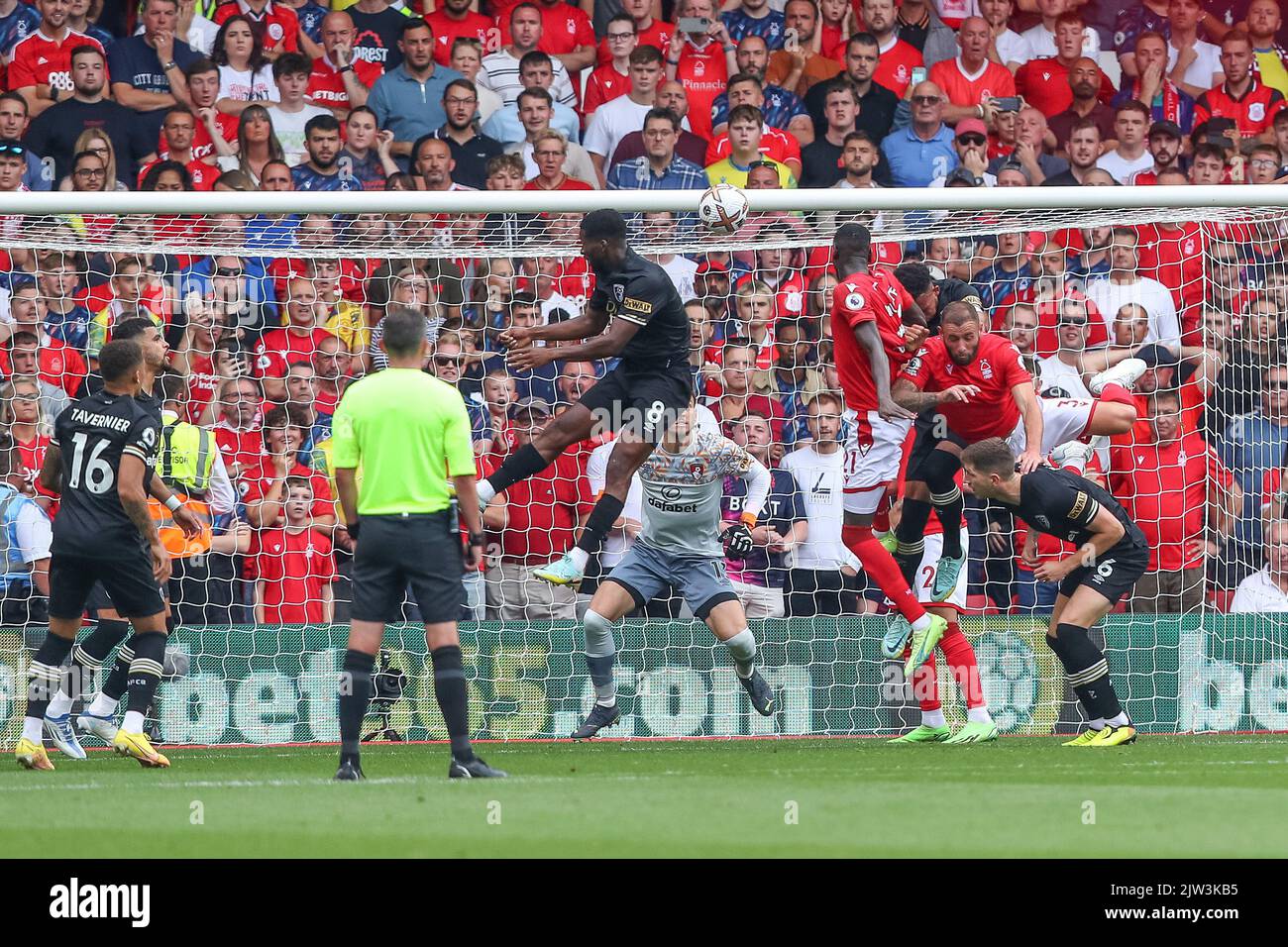 Cheikhou Kouyate #21 of Nottingham Forest scores a goal to make it 1-0 ...