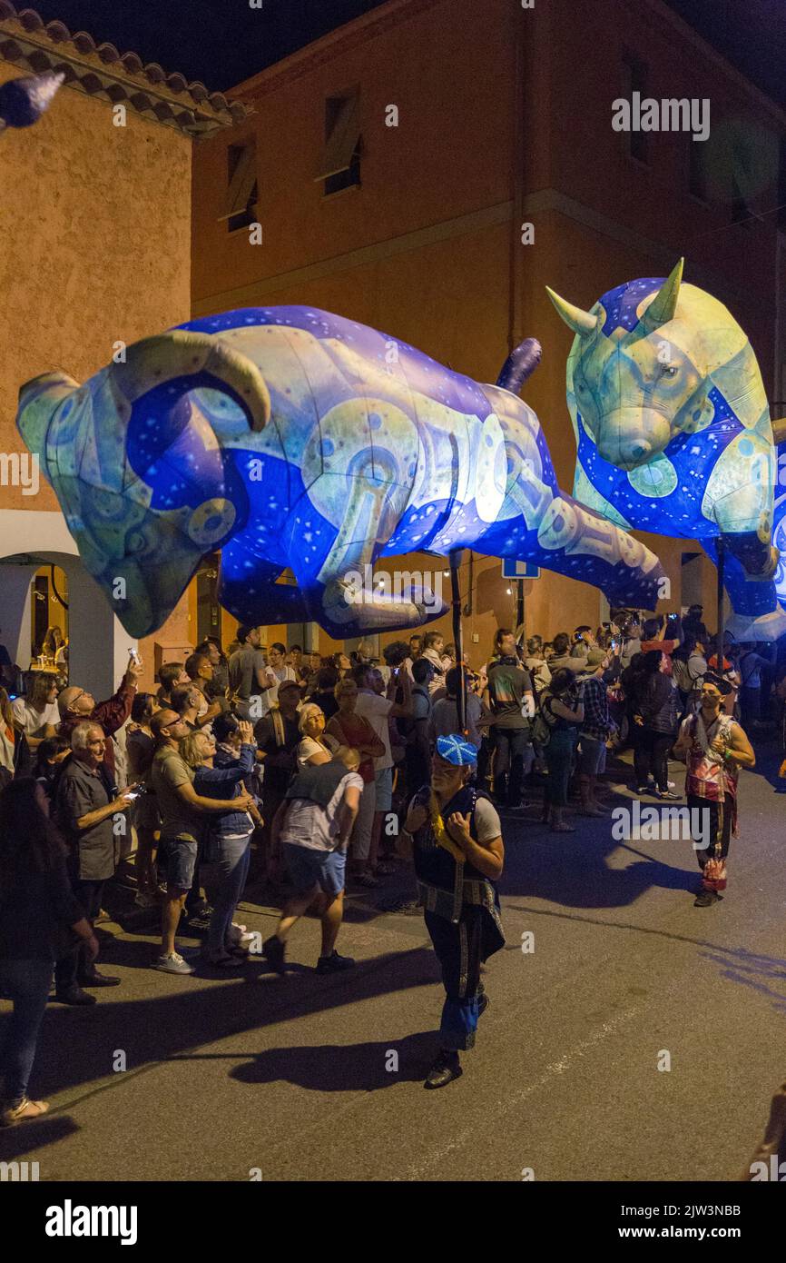 Sol Y Fiesta Festival. Show: Pegase "Le chant des Etoiles" by the Cie ...