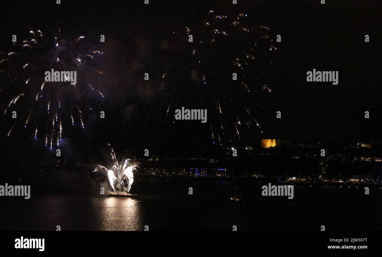Quebec city canada fireworks hi-res stock photography and images - Alamy