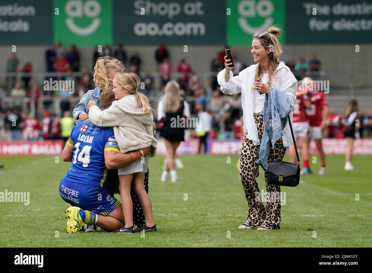 Wife of jason hi-res stock photography and images - Alamy