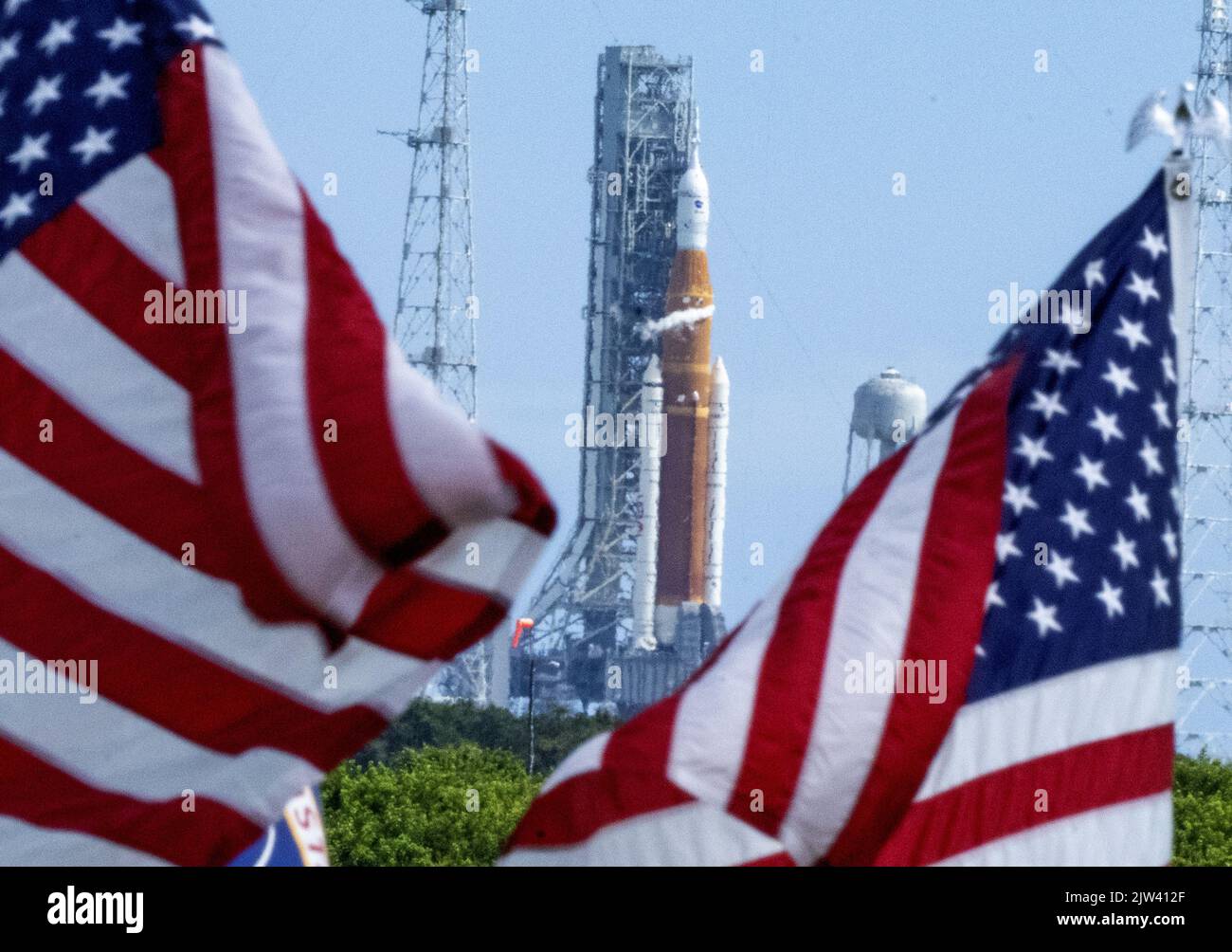 Kennedy Space Center, United States. 03rd Sep, 2022. American Flags ...