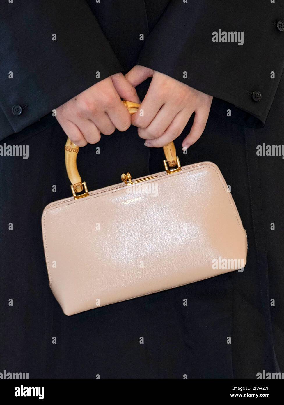 Seoul, South Korea. 2nd Sep, 2022. South Korean fashion model Shin Hyun ...