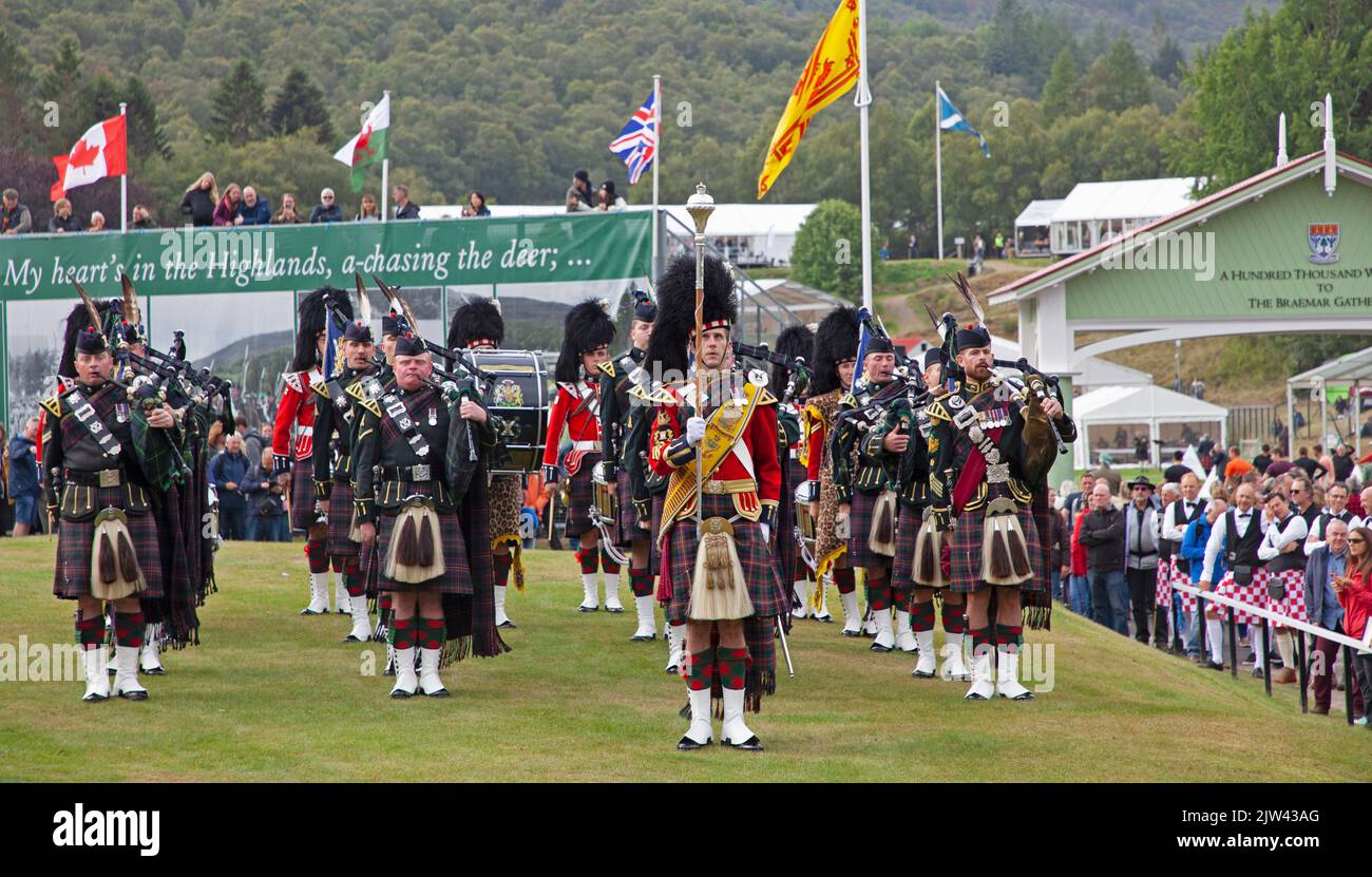 Uk 3rd september 2022 braemar royal highland gathering 2022 hi-res ...