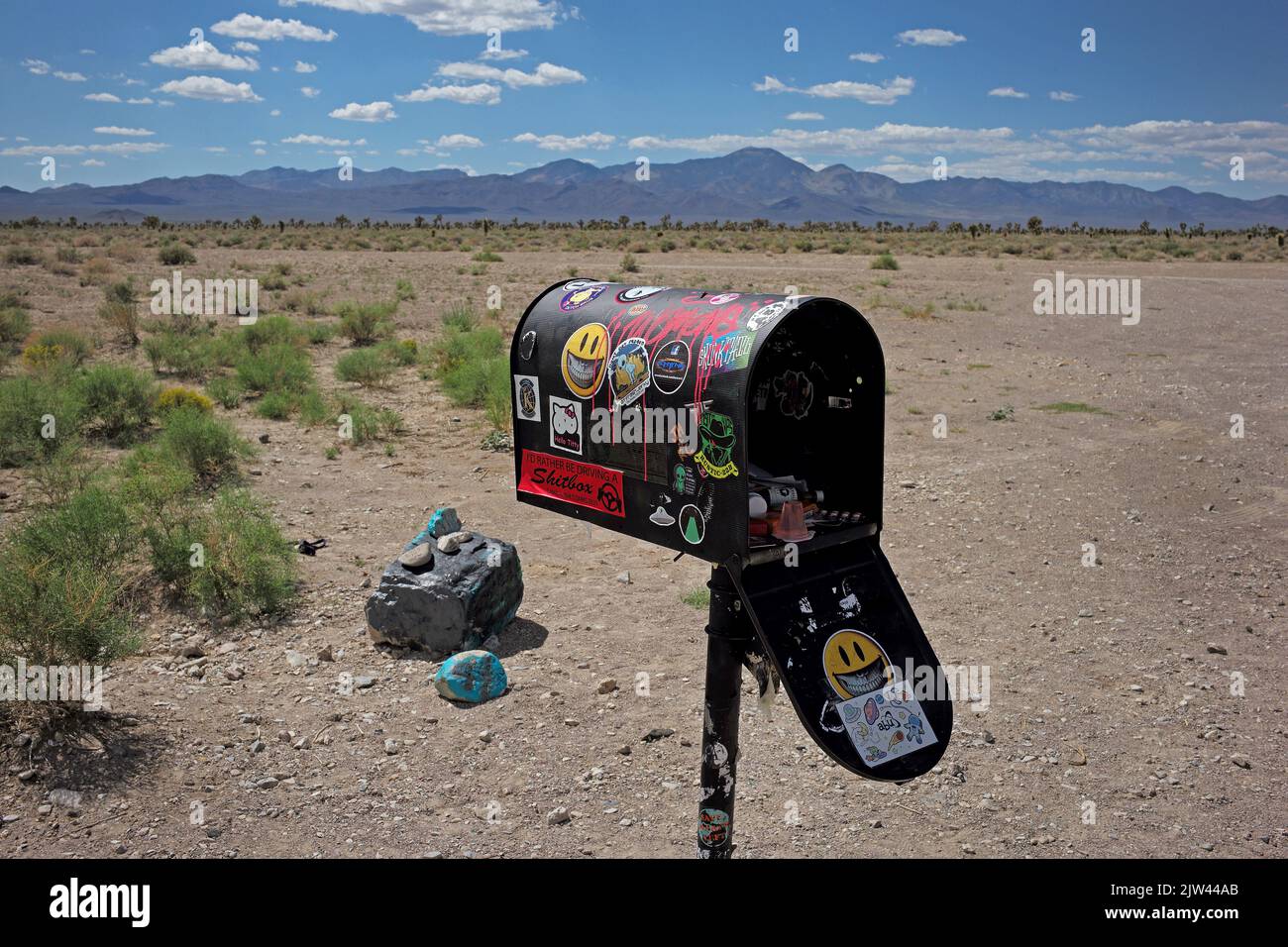 The black mailbox nevada hi-res stock photography and images - Alamy