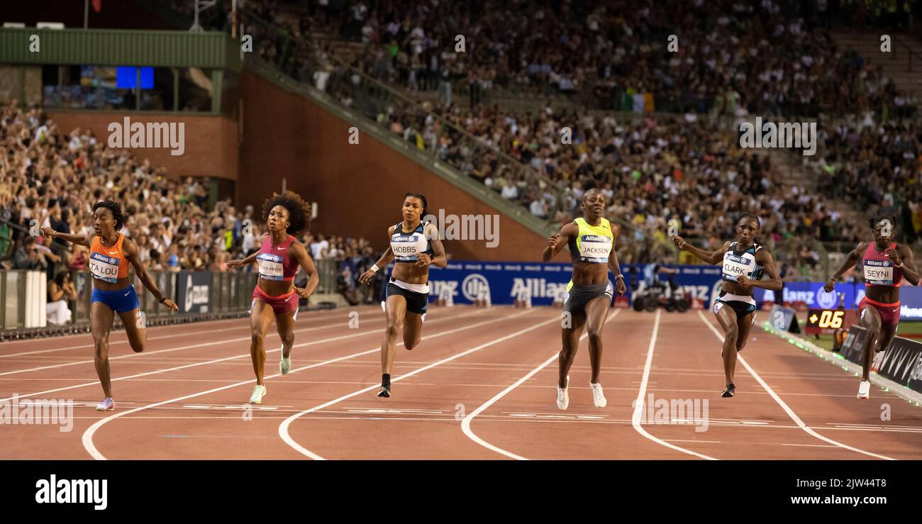 Marie-Josee Ta-Lou, Shelly-Ann Fraser-Pryce, Shericka Jackson, Tamara ...