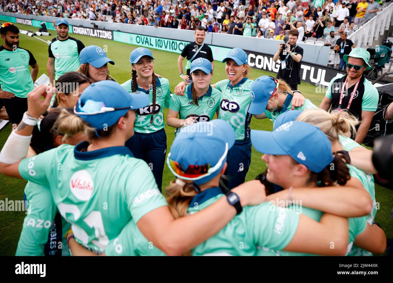 Oval cricket ground london 2022 hi-res stock photography and images - Alamy