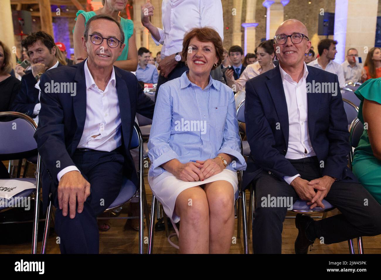 LR President Annie Genevard, LR Senator Bruno Retailleau, LR Deputy ...