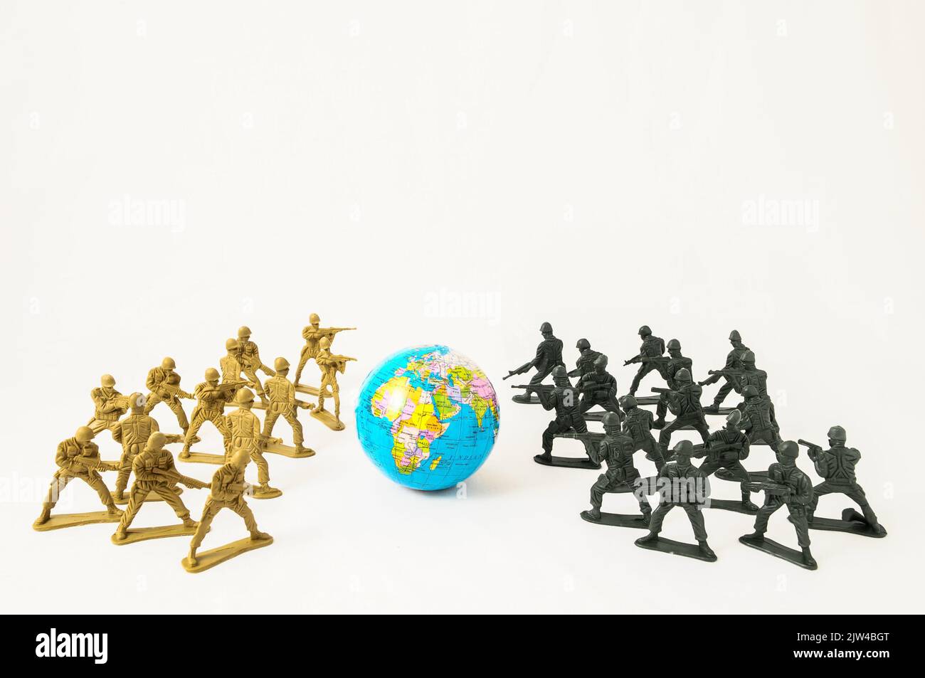 Plastic soldiers on globe hi-res stock photography and images - Alamy