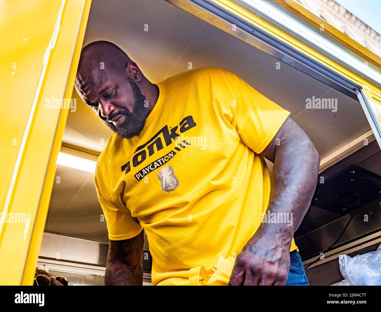 Shaq o'neal 2022 hi-res stock photography and images - Alamy