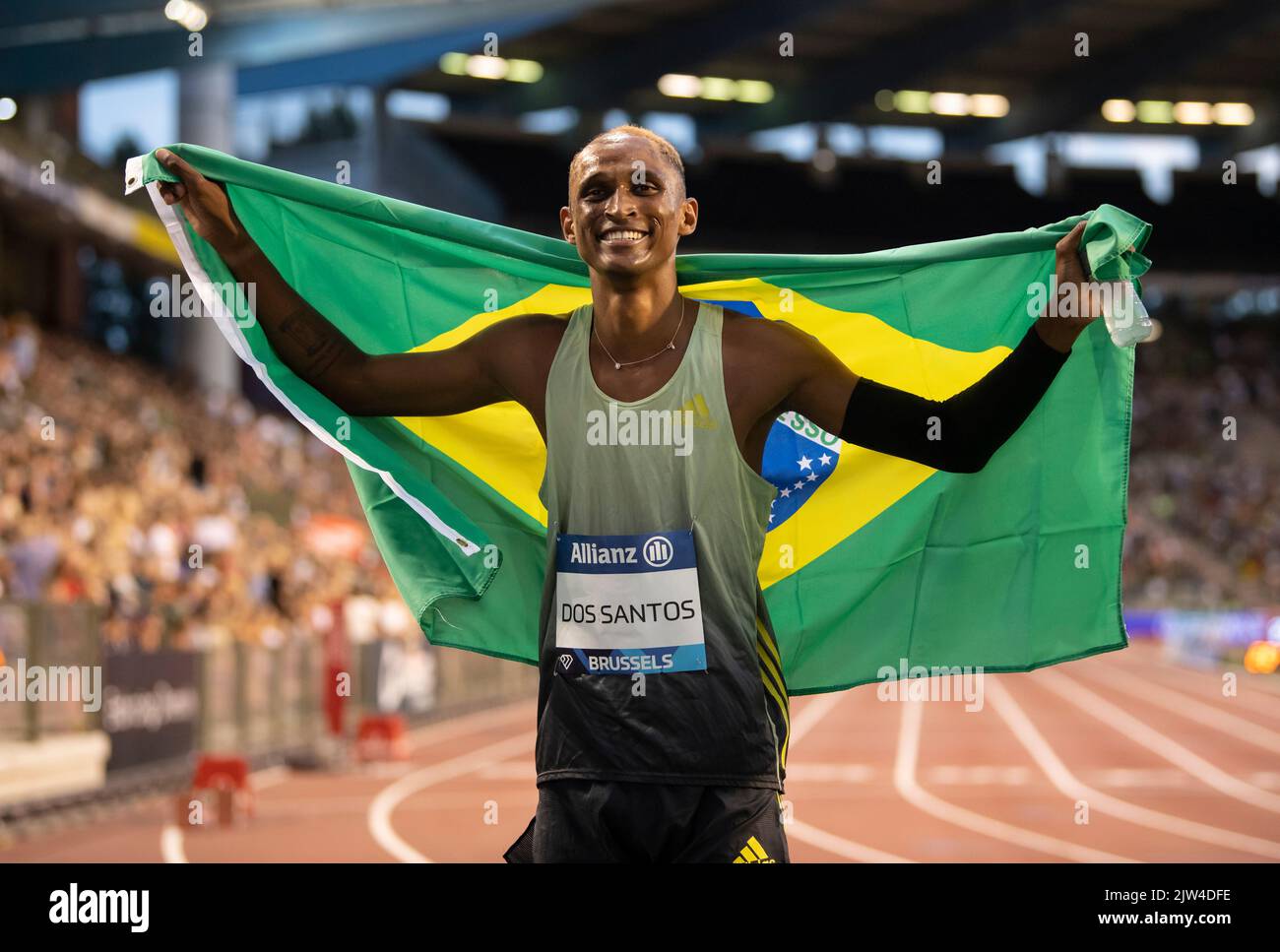 Alison dos Santos of Brazil celebrating his win in the men's 400m ...