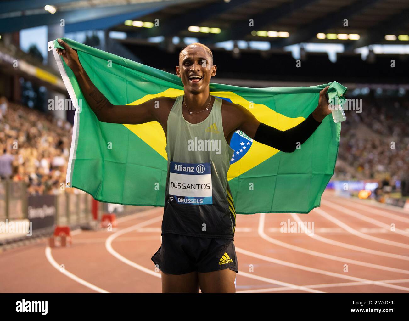 Alison dos Santos of Brazil celebrating his win in the men's 400m ...