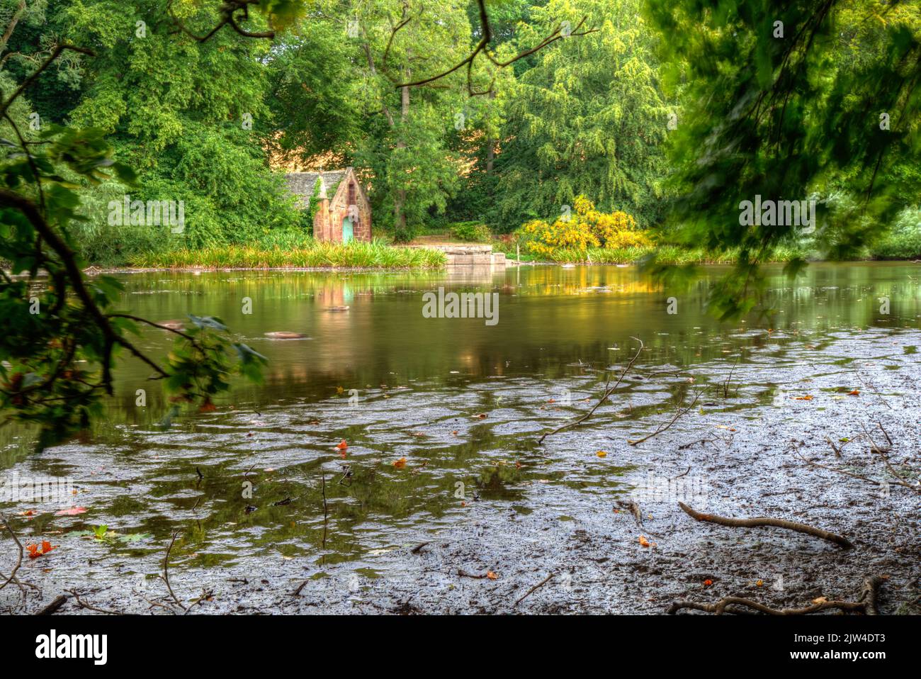 fyvie castle boathouse aberdeenshire scotland Stock Photo - Alamy