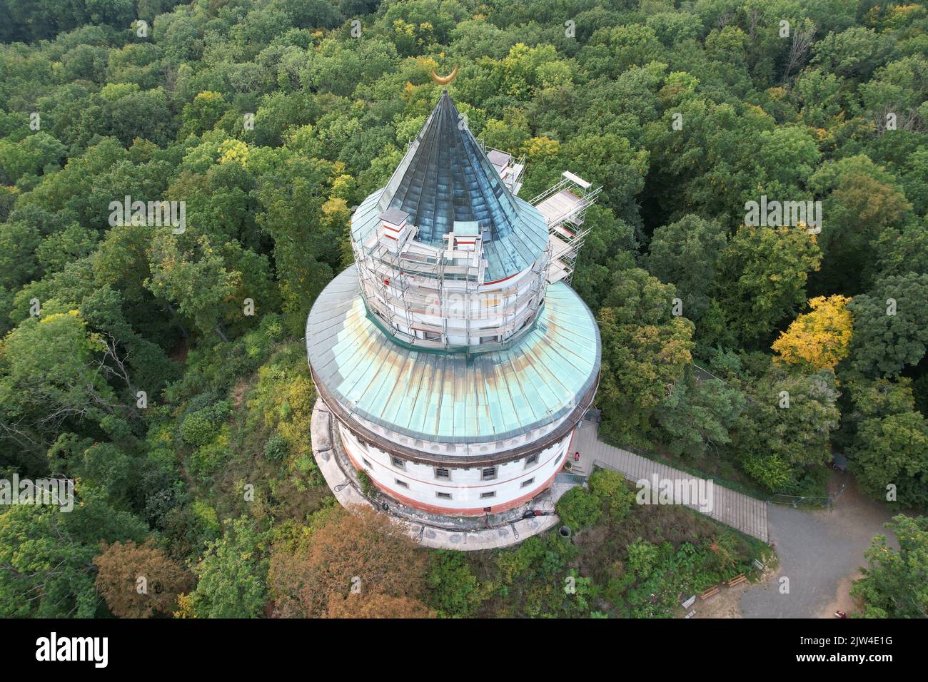 Stone dam with an arch bridge The dam of the Sedlice reservoir by ...