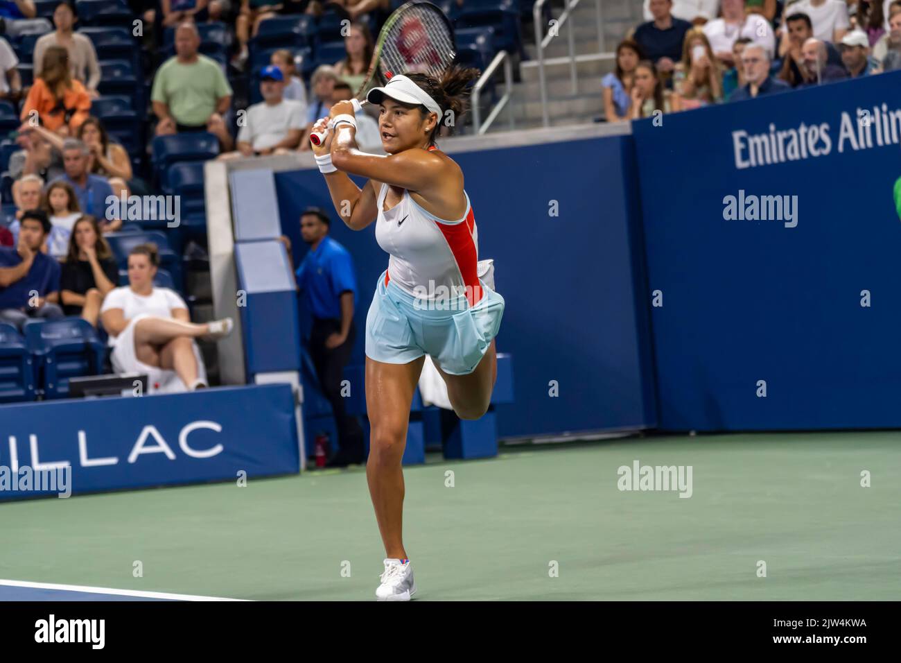 Emma Raducanu (GBR) during her first round loss at the 2022 US Open Tennis Stock Photo - Alamy