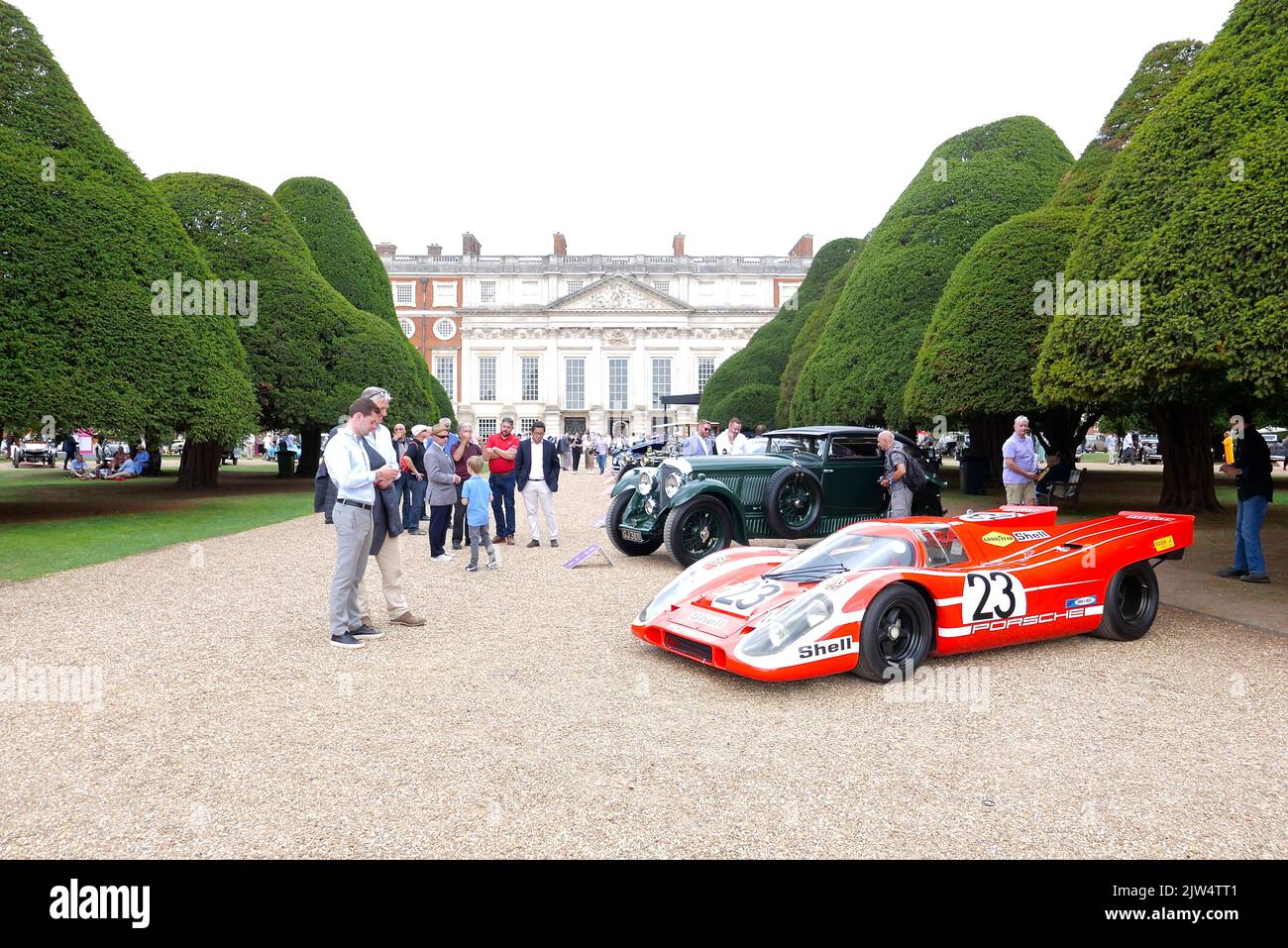 The Concours of Elegance once again brought together a selection of 60 ...