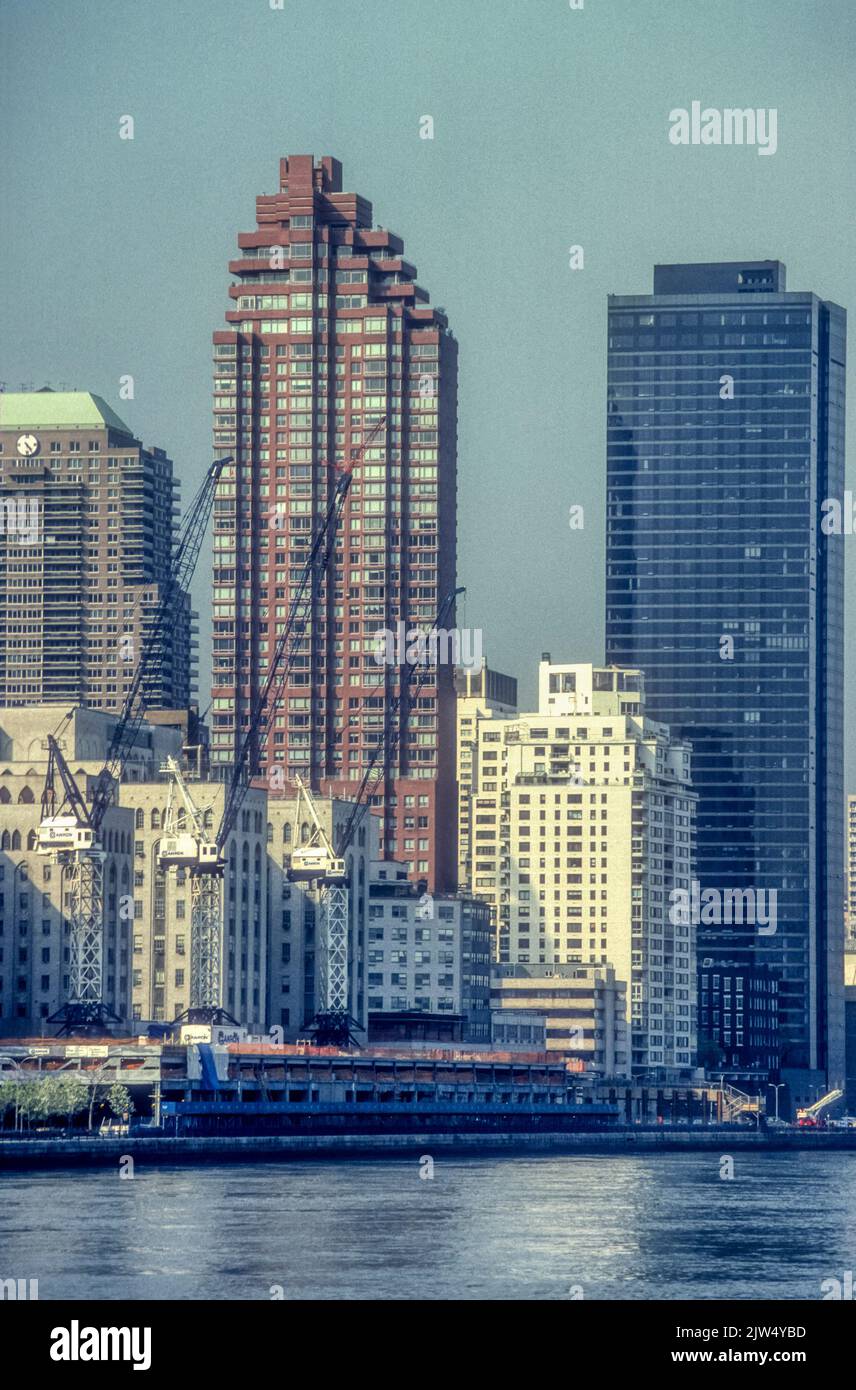 1990s archive photograph of Belair Building and One East River Place in ...