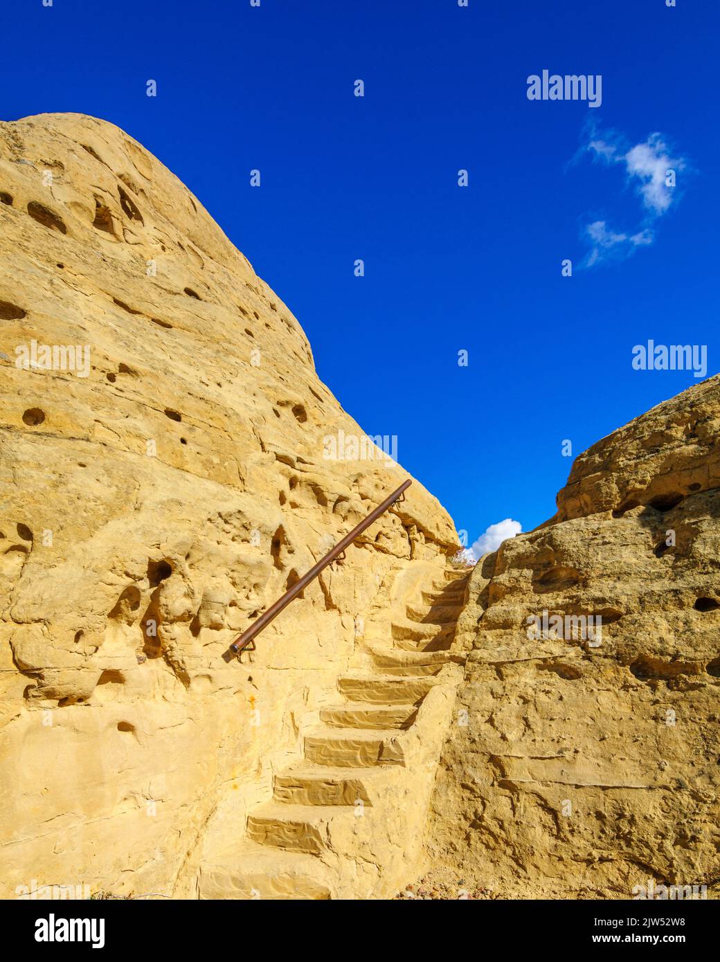 Set of steps hi-res stock photography and images - Alamy