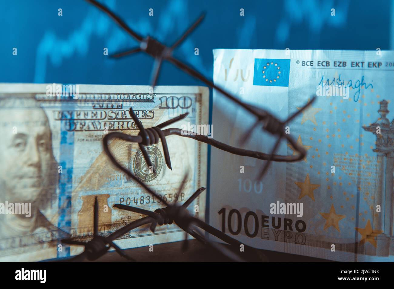 Euro vs dollar with barbed wire hi-res stock photography and images - Alamy