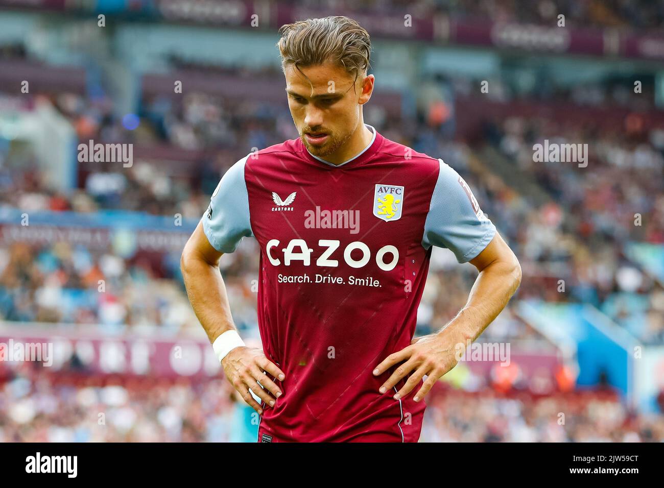 Manchester city villa september 2022 hi-res stock photography and ...