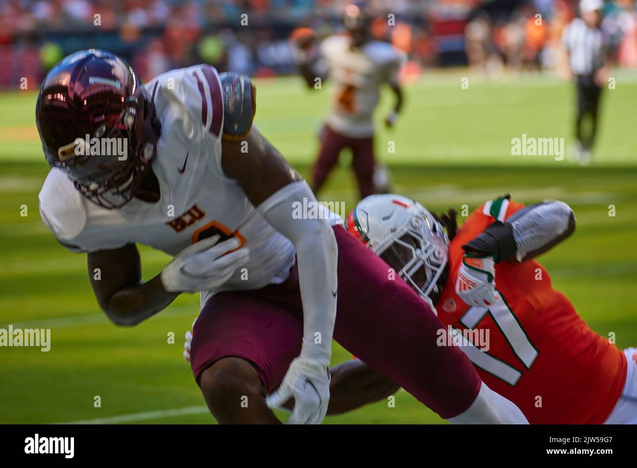 Miami Gardens, FL, USA. 3rd September 2022. Miami Hurricanes 17 Peyton ...
