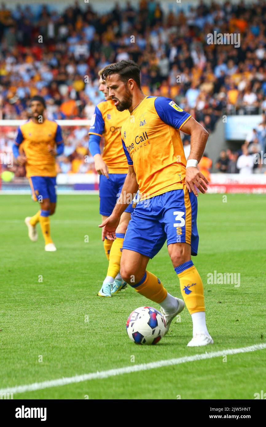 Stephen mclaughlin mansfield town hi-res stock photography and images ...