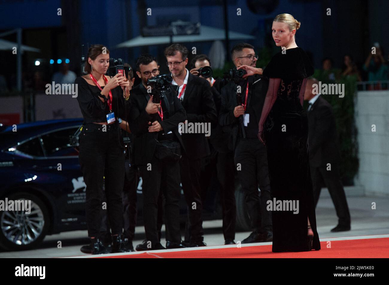 Mia Goth arriving at the Pearl Premiere during the 79th Venice International Film Festival ...