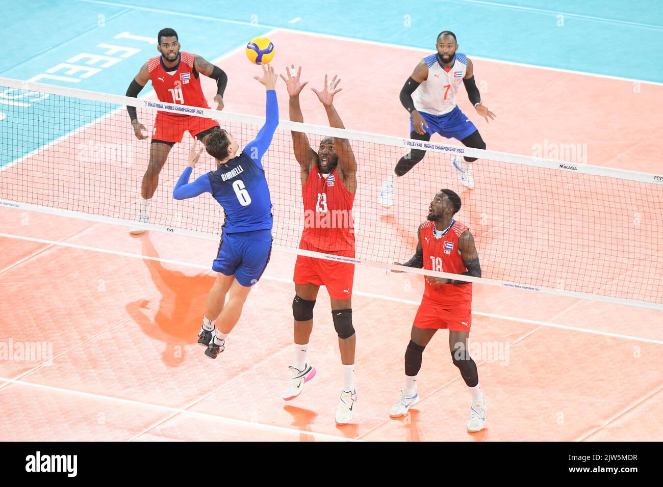 Simone Gianelli (Italy), Robertlandy Simon (Cuba). Volleyball World ...