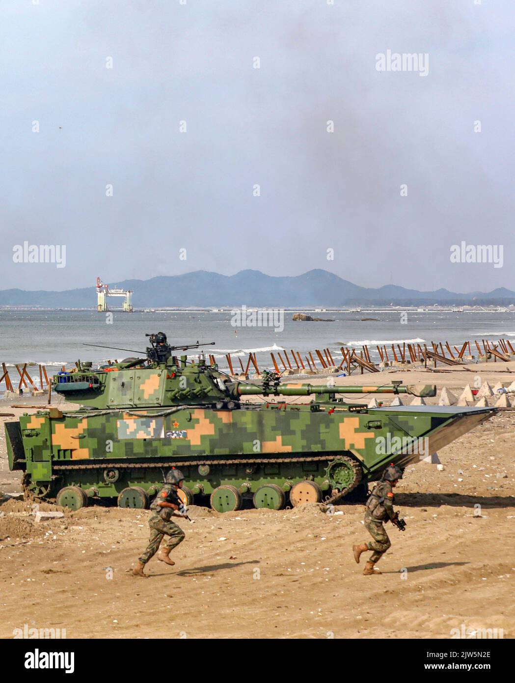 ZHANGZHOU, CHINA - SEPTEMBER 2, 2022 - A brigade of the Army under the ...