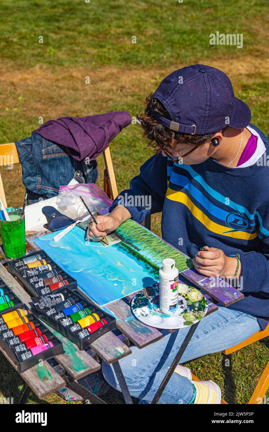 Paintings and artists at the 2022 Grand Prix of Art in Steveston ...