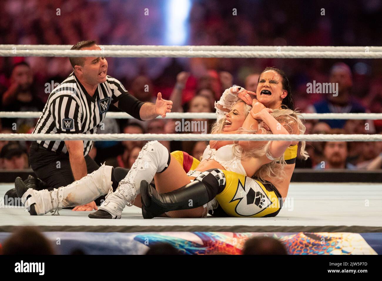 Cardiff, Wales, UK. 3rd Sep, 2022. Liv Morgan vs. Shayna Baszler during ...