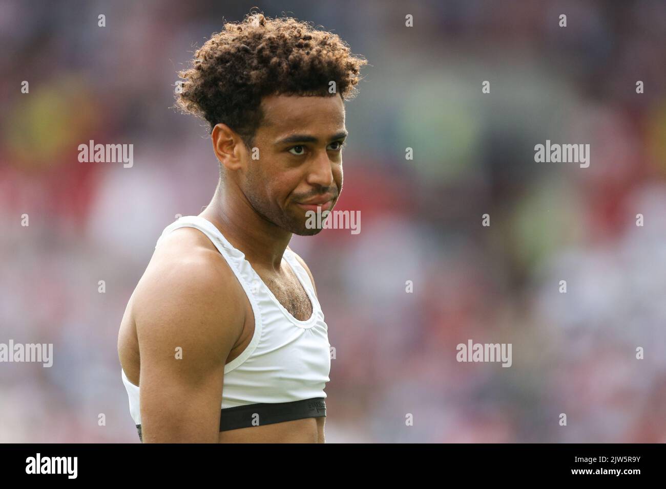 Tyler Adams #12 of Leeds United during the Premier League match ...