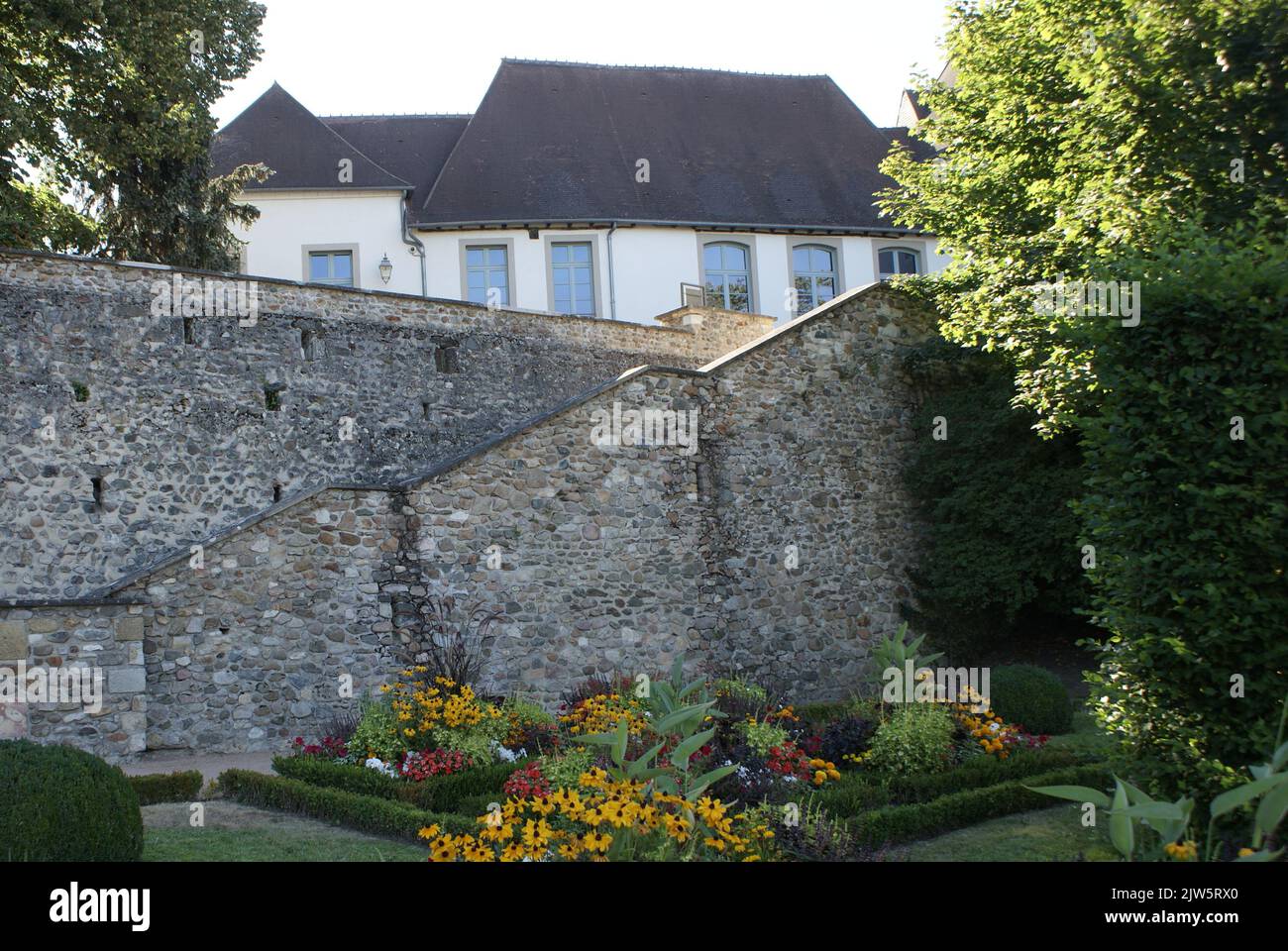 La ville de Montluçon, l'Allier, France Stock Photo - Alamy