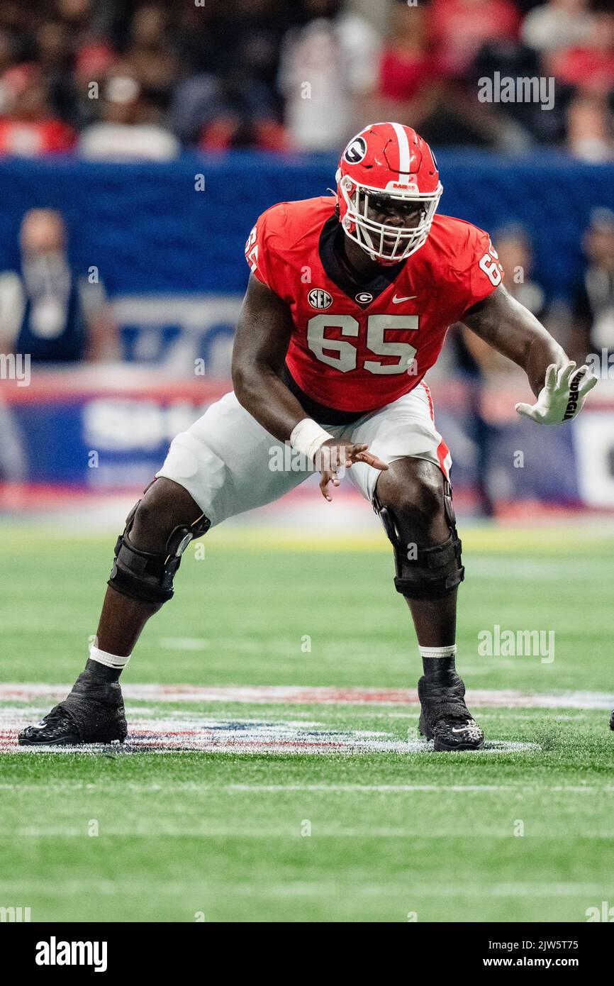 Georgia Bulldogs offensive lineman Amarius Mims (65) during the NCAA ...