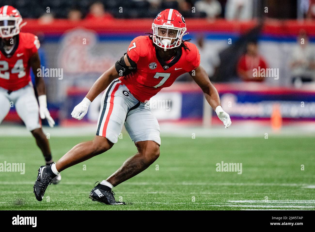 Georgia Bulldogs linebacker Marvin Jones Jr. (7) during the NCAA ...