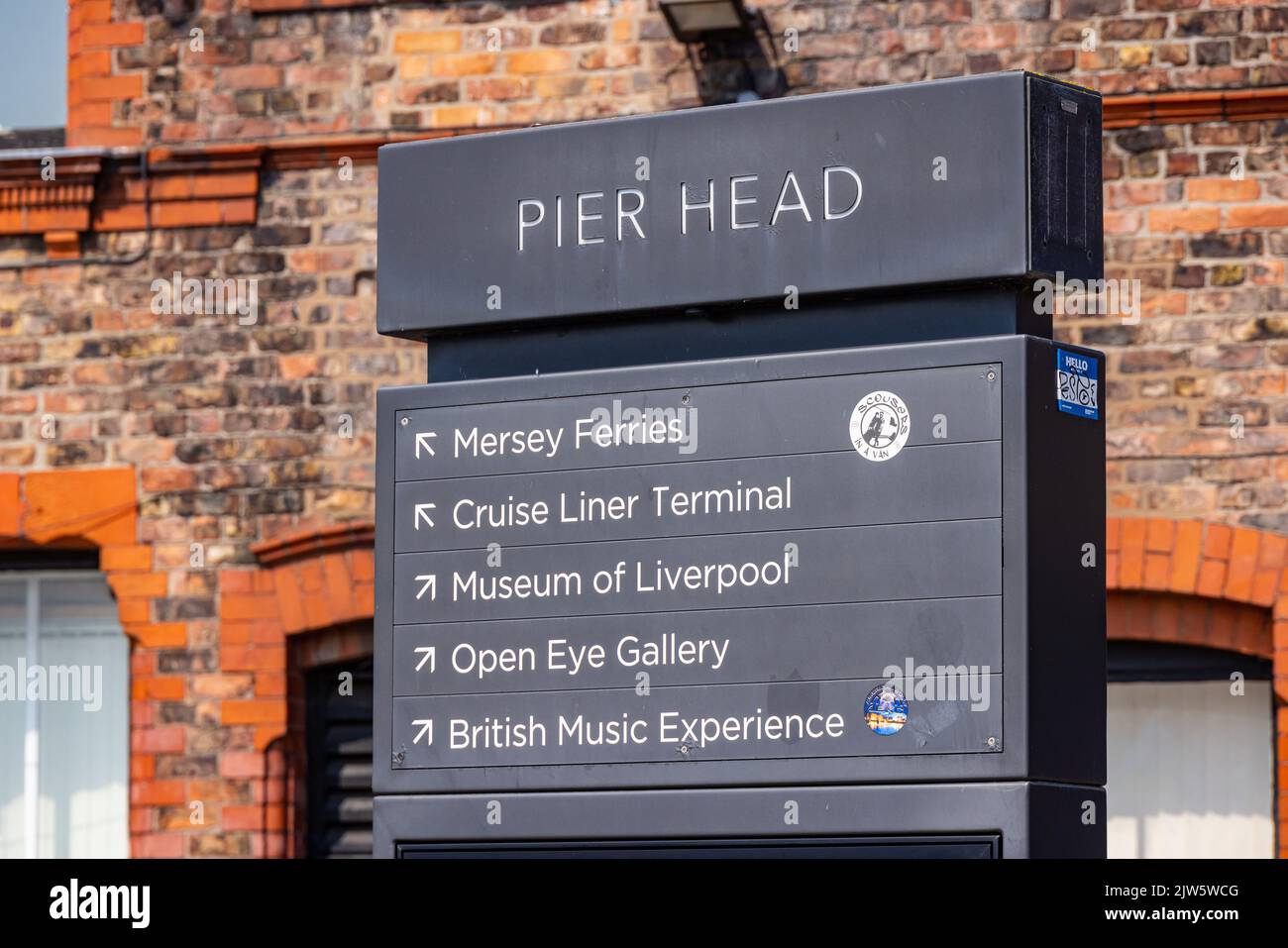 Direction signs at Pier Head in Liverpool Merseyside Stock Photo - Alamy