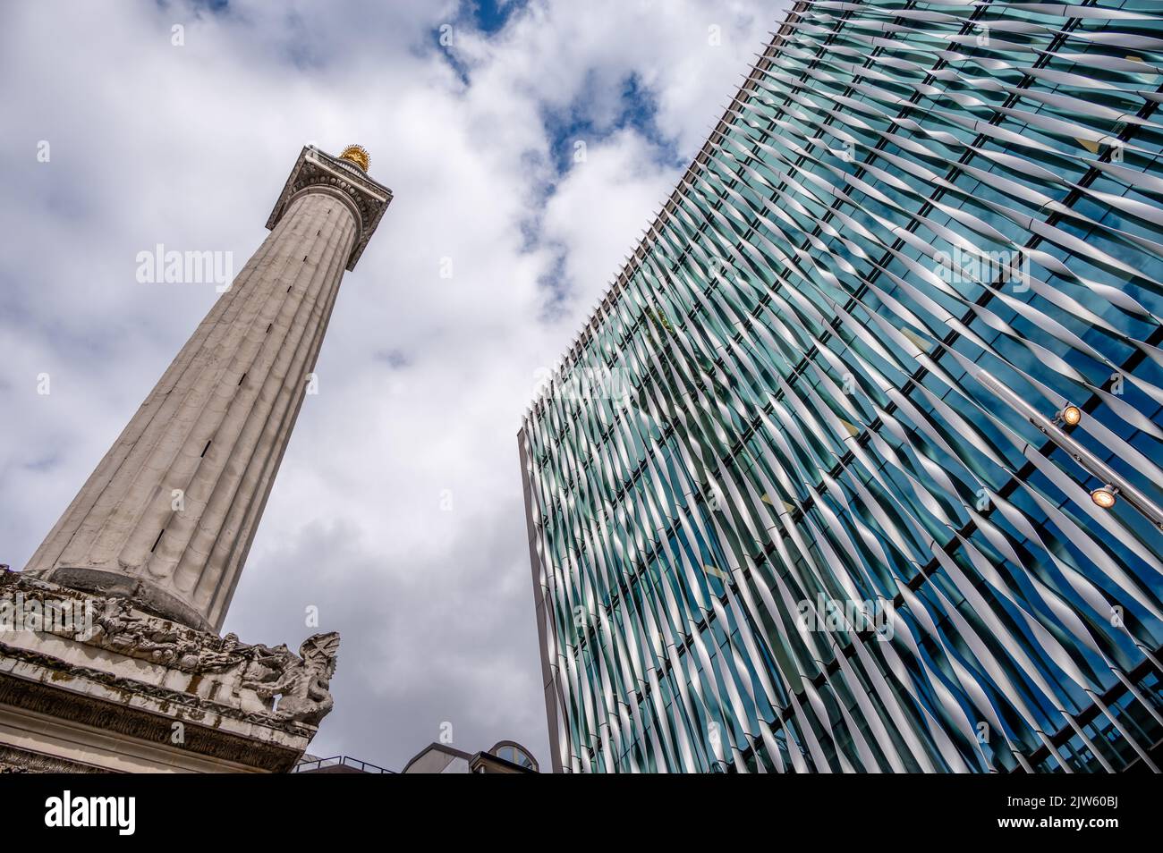 London, UK - August 21, 2022: View of the Monument to the Great Fire of ...
