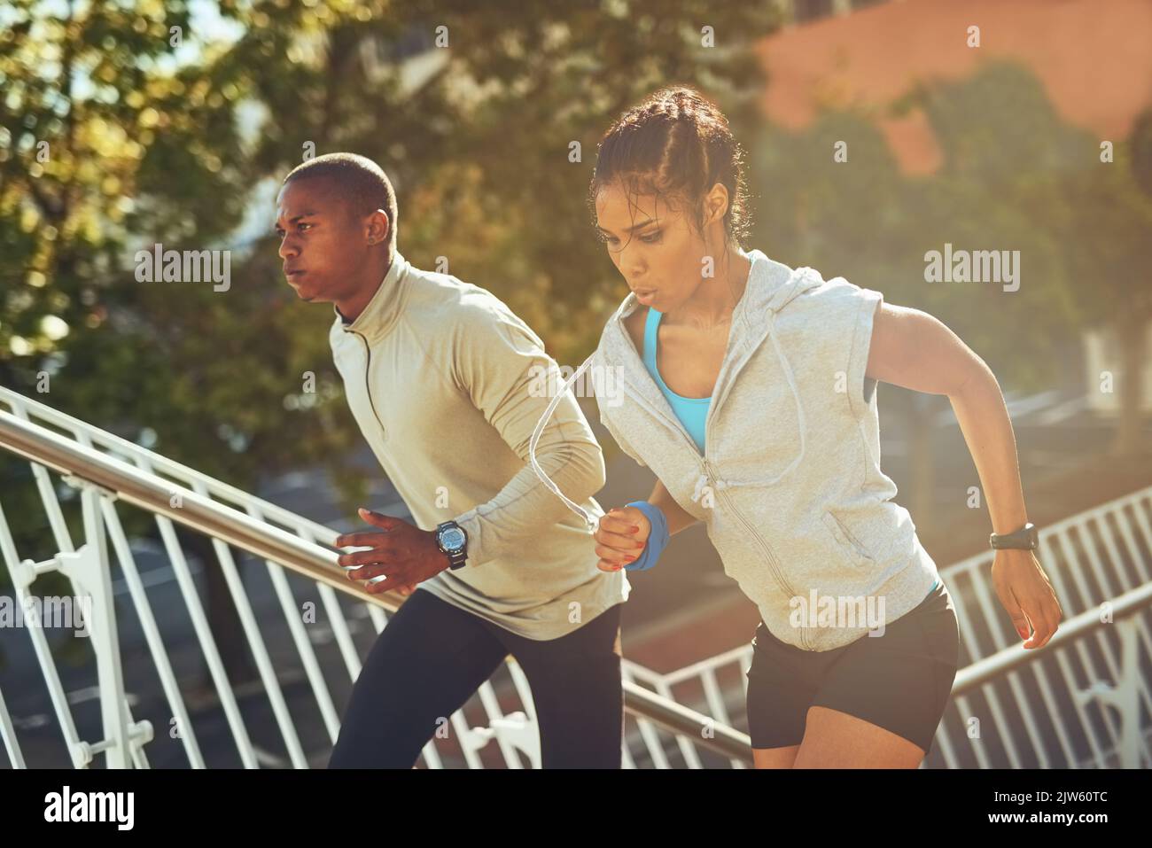 Young athlete couple hi-res stock photography and images - Alamy