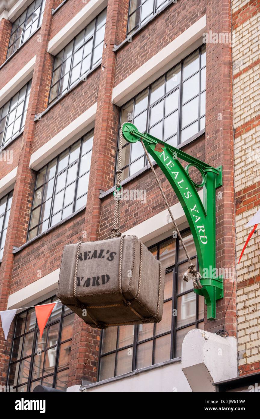 The yard soho hi-res stock photography and images - Alamy