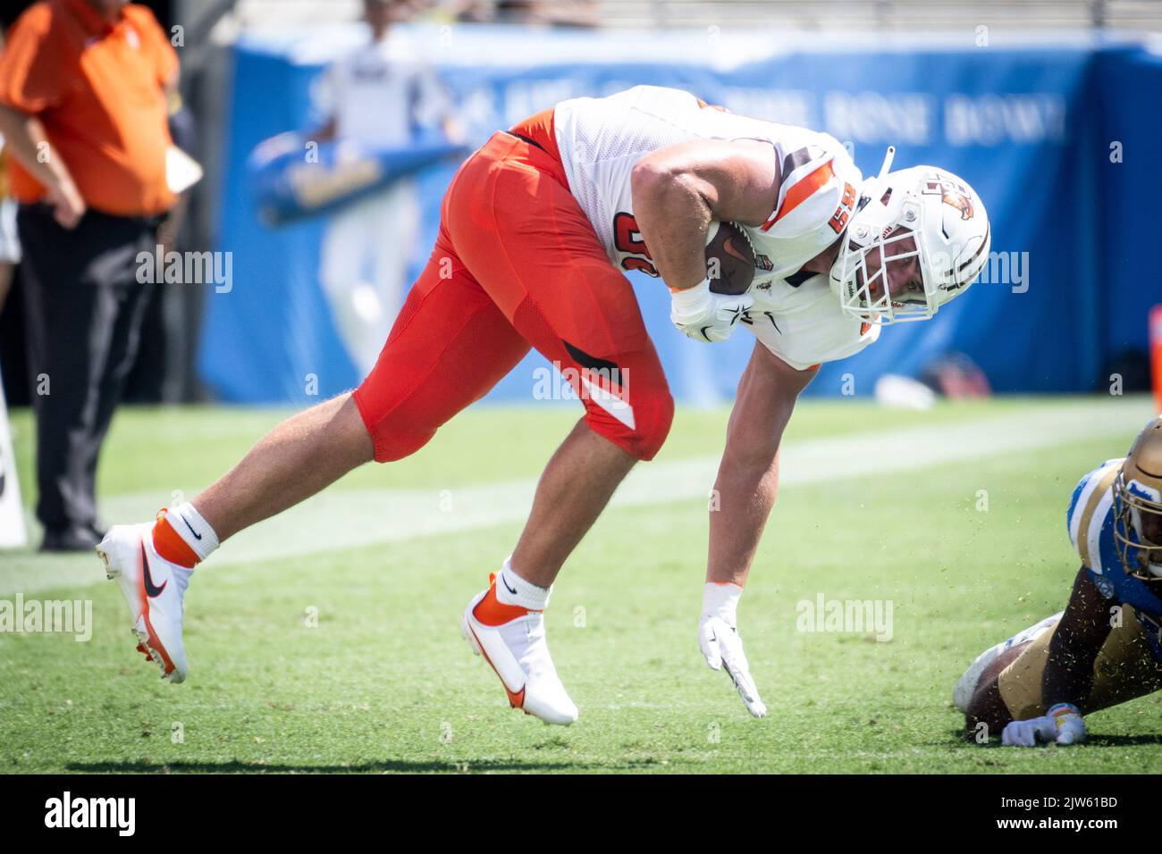 Bowling Green Falcons tight end Andrew Bench (89) runs the ball during ...