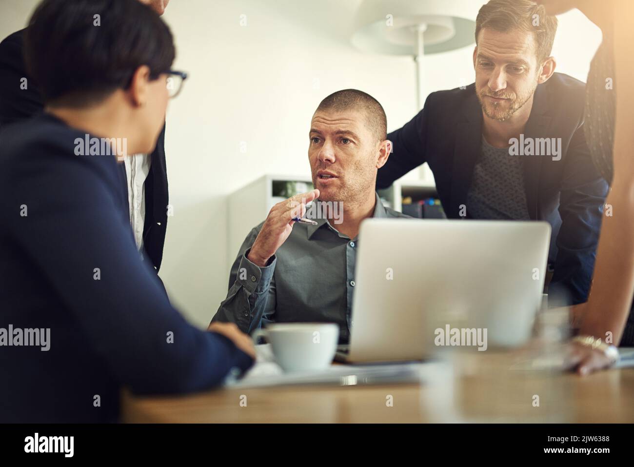 Coworkers communication hi-res stock photography and images - Alamy